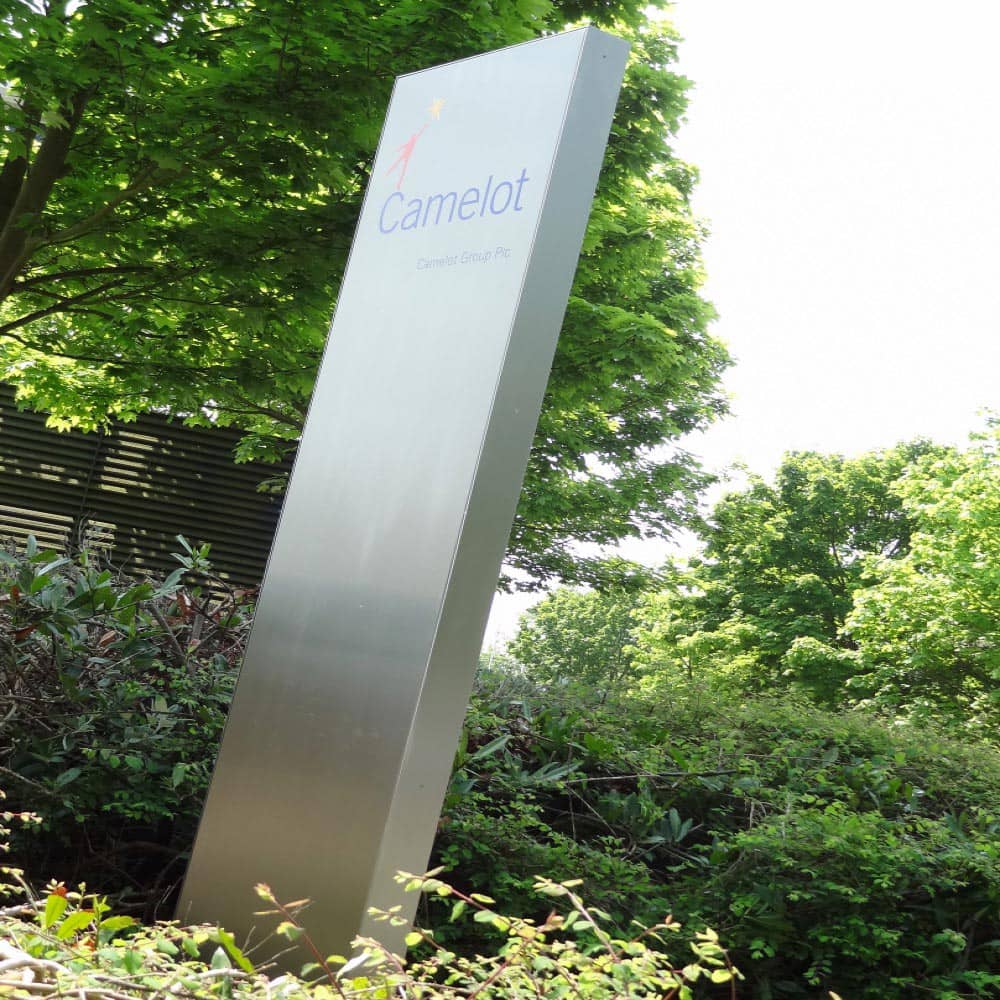 Chameleon - External - Wayfinding solutions | Signbox